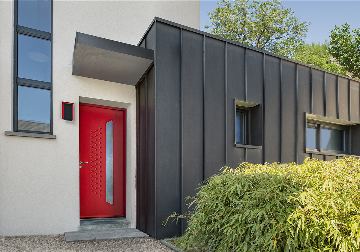 Porte d'entrée acier vitrée : notre sélection | Zilten