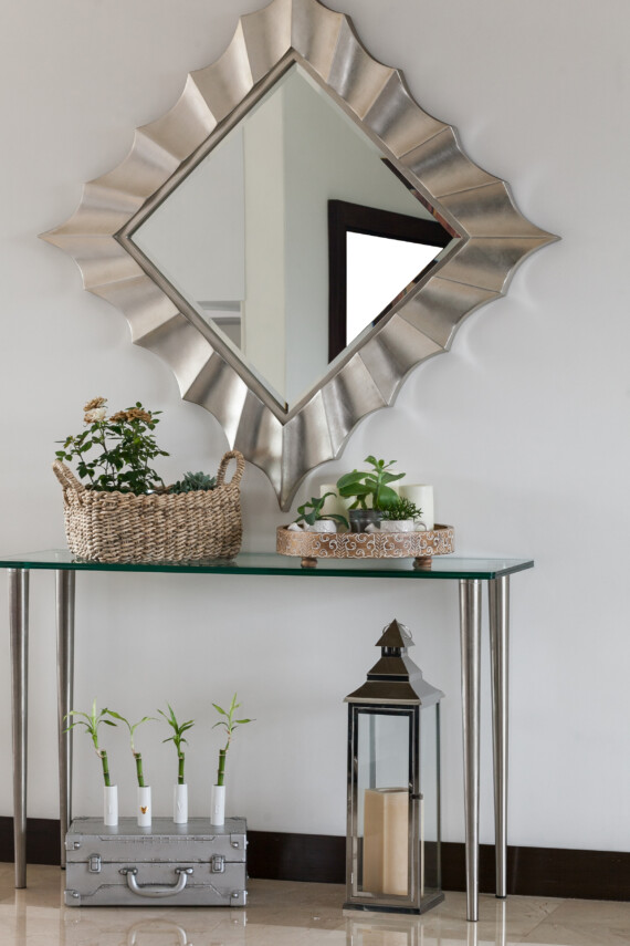 6 conseils pour décorer une entrée sombre | Zilten